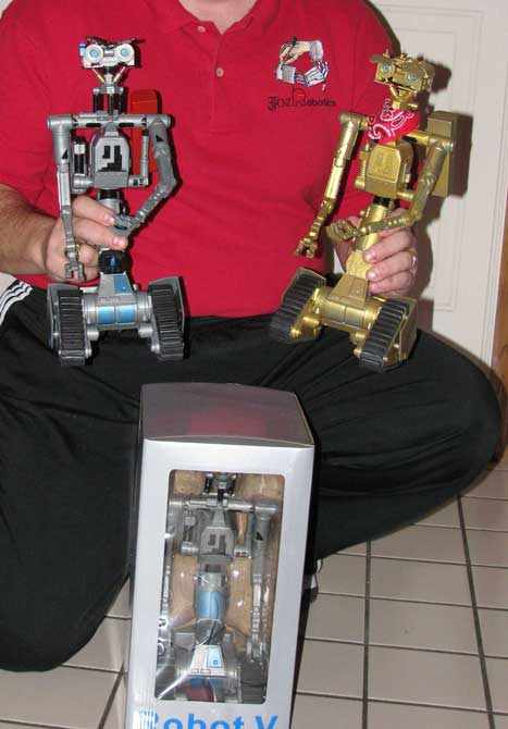 Johnny V 13 Robot Number 5 Is Alive!!! GOLD VERSION [17RMJ06] - $219.99 ...